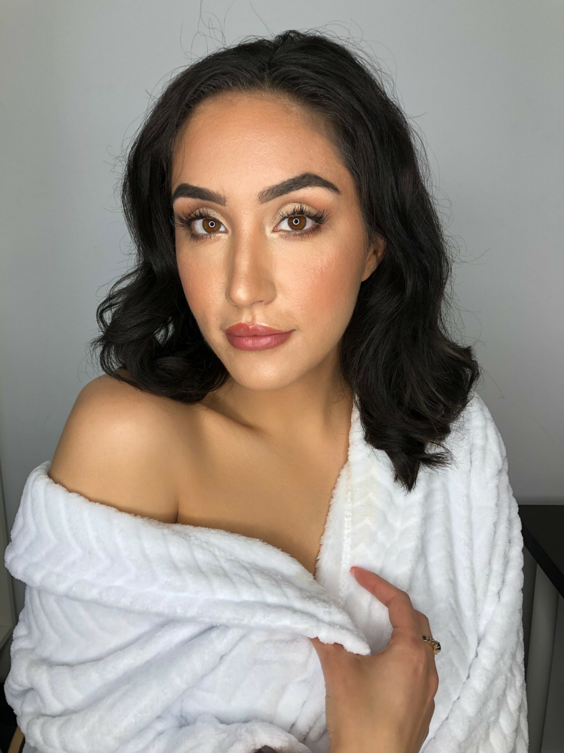 Senior Makeup Stylists | Toronto - Faye Smith Agency